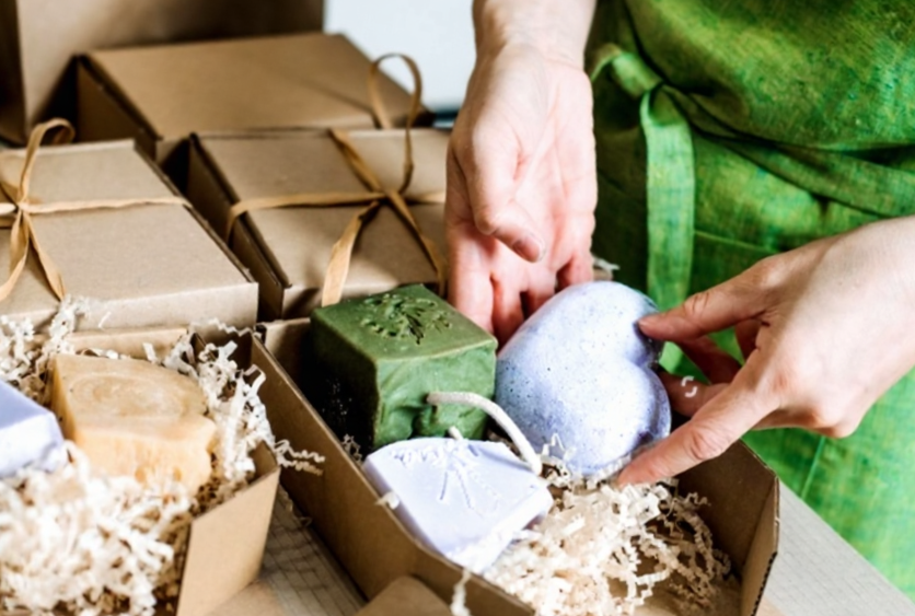 What Are Custom Kraft Boxes and Why Are They Essential for Eco-Friendly ...